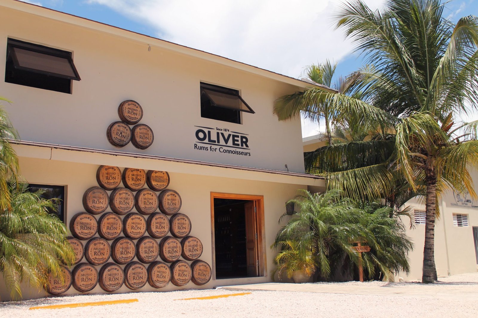 Home - Don Lucas Cigars